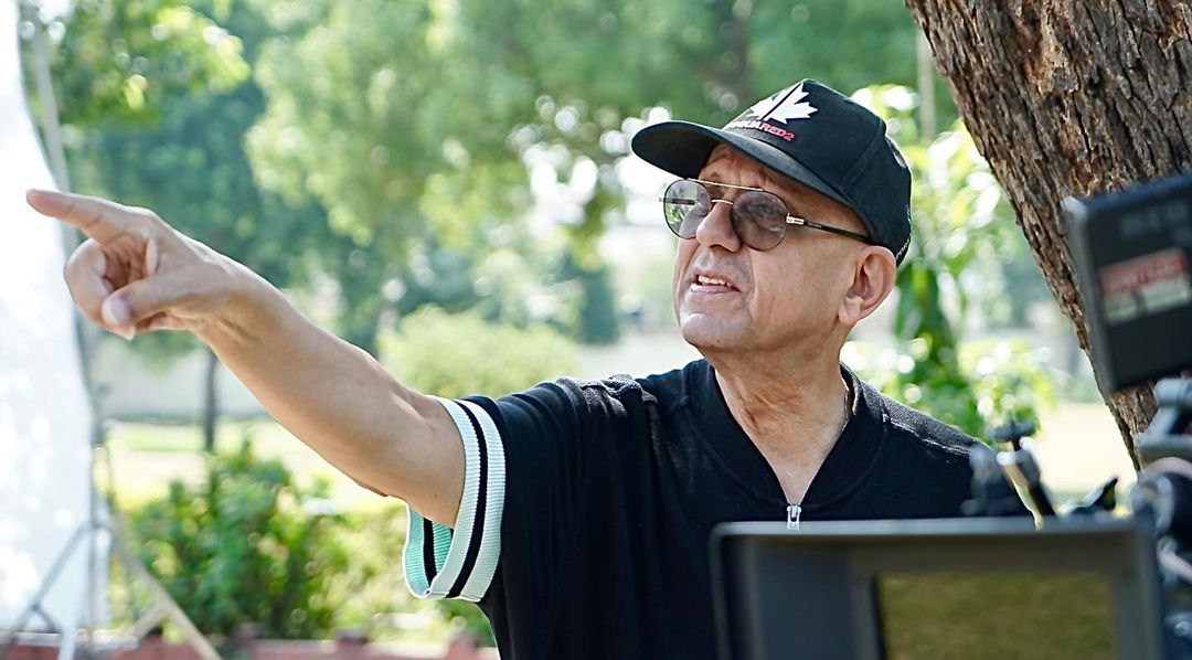 Trivia: Here’s How Rajiv Rai Fulfilled His Promise to Naresh Malhotra ...